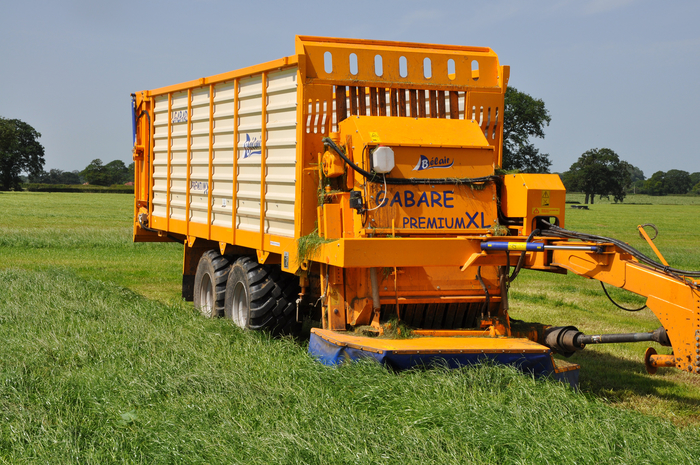 Bumper grass year increases demand for zero grazing equipment | Farm ...