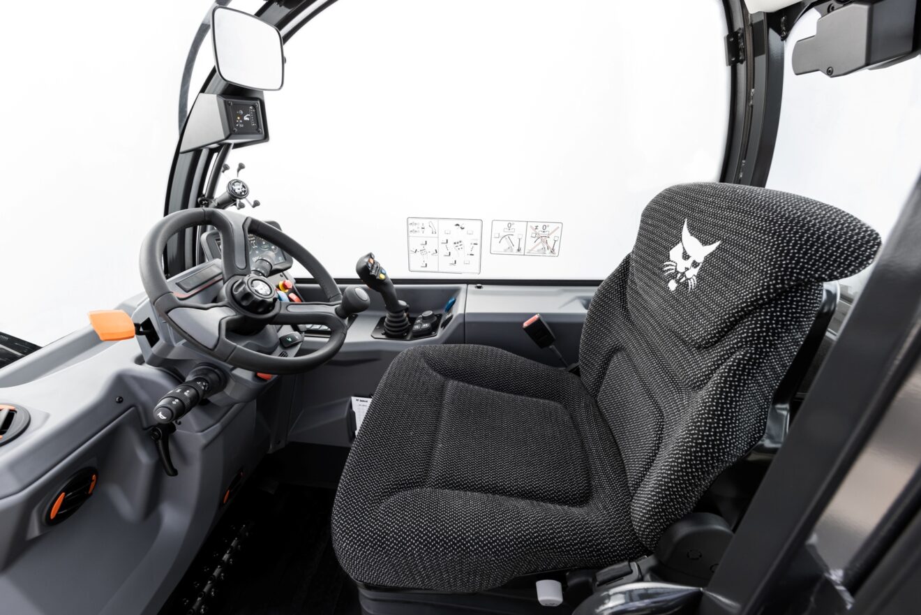 Bobcat Launches R-Series Range of Telescopic Loaders | Farm Contractor ...