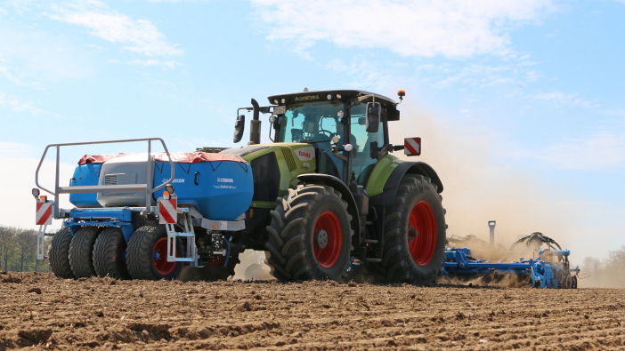 Lemken optimises drilling combination | Farm Contractor & Large Scale ...