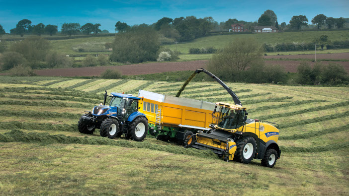 60 years of New Holland self-propelled foragers | Farm Contractor ...