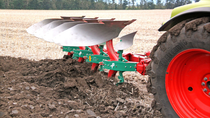 50 years of Kverneland's reversible plough point | Farm Contractor ...