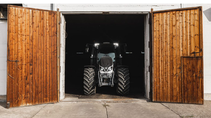 The Valtra Q Series has arrived | Farm Contractor & Large Scale Farmer