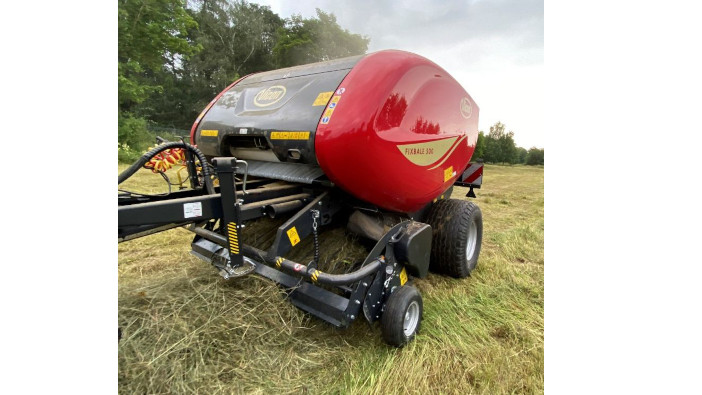 Vicon's newest chamber baler option for professional farmers and ...