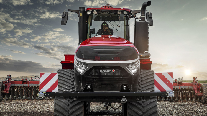 Case IH unveil the new Quadtrac 715 | Farm Contractor & Large Scale Farmer